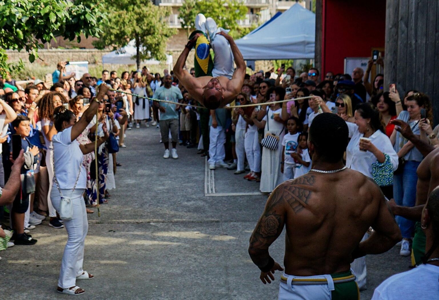 Odoyá France, evento dedicado a Iemanjá, levou cultura afro brasileira ...